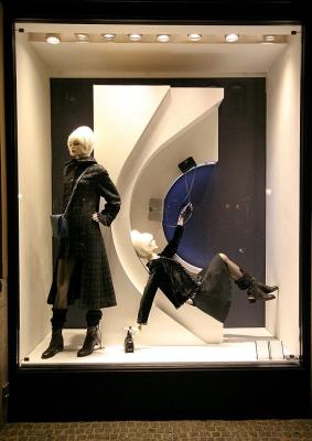 China El MDF blanco coloca las exhibiciones de la ventana de tienda, exhibición al por menor de la ventana con la iluminación del LED en venta