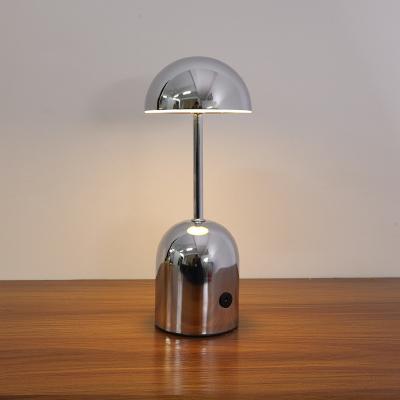 China Das cores recarregáveis da lâmpada de mesa 3 do diodo emissor de luz do CE luz sem corda da tabela do cogumelo à venda