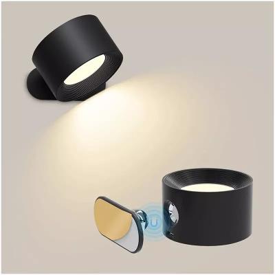 Cina 360 gradi girano la luce leggente fissata al muro a comando a tocco magnetica del LED per la camera da letto in vendita