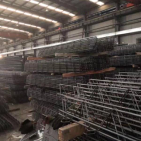 Quality Corrosion Resistant Steel Truss Deck Powder Coated Finish Pre Drilled Holes Cost for sale