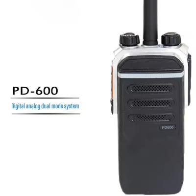 China HP600 DMR Walkie Talkies VHF/UHF Long Ran Radio Walkies Talkie for sale