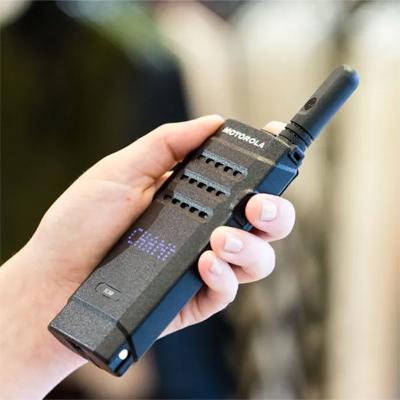 Cina SL300 Vhf Uhf Walkie Talkie portatile a lungo raggio SL1600 SL1m SL 300 Radio bidirezionale in vendita