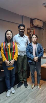 Cina YT1600 Radio Mobile Digitale UHF 10W con GPS Beidou in vendita