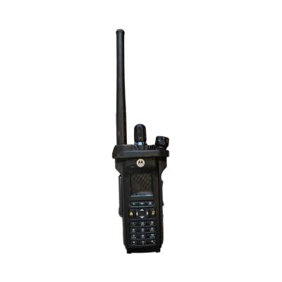China 136-174 380-470 450-520 MHz 800/900 Mhz Motorola VHF Walkie Talkie for Versatile Communication Environment for sale