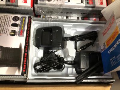 Cina IC-F3003 VHF 136-174 MHz IC-F4003 UHF 400-470 MHz 5W Trasmettitore portatile portatile a due vie radio con 16 canali in vendita