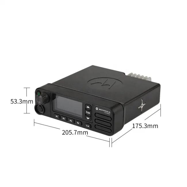 Motorola XIR M8668i Walkie Talkie display close-up