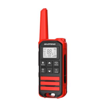 China FR-22A Portable Walkie Talkie with 5W Output Power 1500mAh Battery and 400-470MHz Frequency Two Way Radio for sale