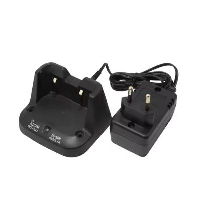 Cina IC-F3003 VHF 136-174 MHz IC-F4003 UHF 400-470 MHz 5W Trasmettitore portatile portatile a due vie radio con 16 canali in vendita