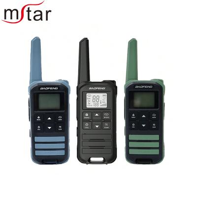 China FR-22A Portable Walkie Talkie with 5W Output Power 1500mAh Battery and 400-470MHz Frequency Two Way Radio for sale