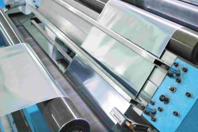 Cina Materiali per etichette autoadesive in PET argento opaco Colla acquea Tipo in vendita