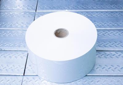 China Etiquetas de papel extraíble recubiertas en PE 80 u espesor de superficie placa resistente al desgaste en venta