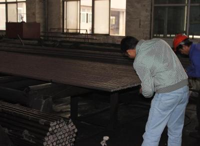 China Hot Roll Carbon Steel Seamless Pipe EN10216-1 , Black Painting / Varnish Steel Tube for sale