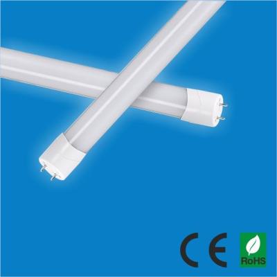 Cina 36W SMD2835 ha integrato un tubo da 8 piedi LED che accende T8 per l'officina, 3600LM in vendita