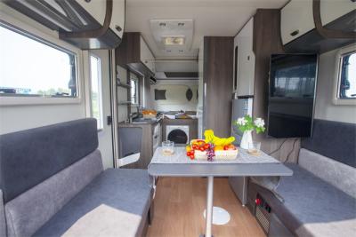 China 100km/H Camper Van RV Motorhome Rv Camper Van Adventure Camper Van Electric for sale