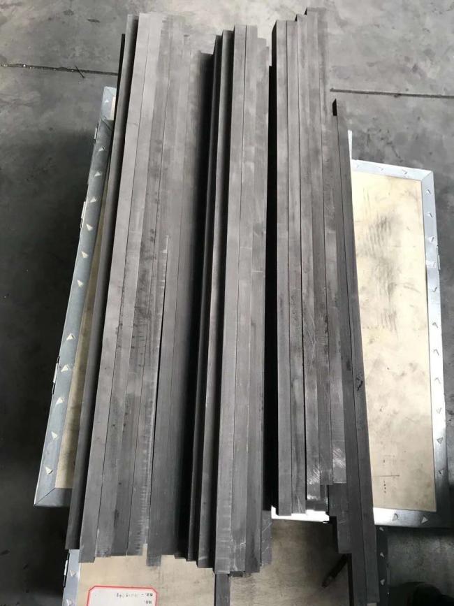 Different Sizes of Graphite Plate for Electrode