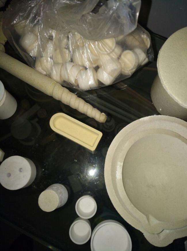 High Temperature Ceramic Crucible for Leco Horiba Furnace