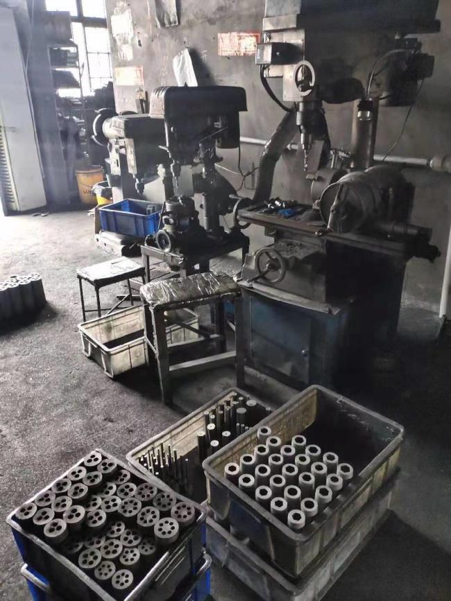 Coated 1.85 Different Sizes Graphite for Upcasting/Continuous Casting Machine
