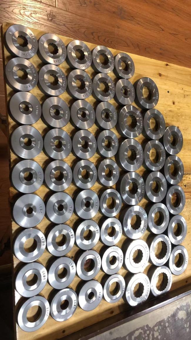 Tungsten Steel Round Square Hexagonal Gear Different Shapes for Brass Rod Peeling