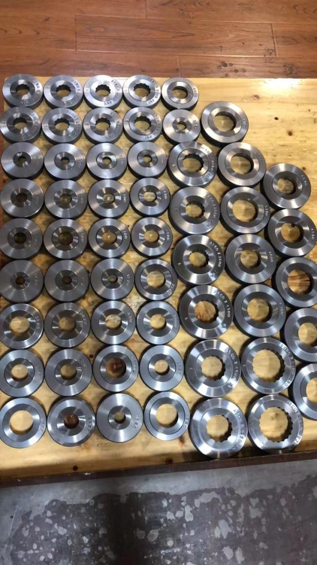 Tungsten Steel Round Square Hexagonal Gear Different Shapes for Brass Rod Peeling