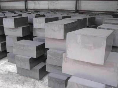 China Flake Graphite Isostatic Graphite Block with 100% Carbon and 10 Micron Grain Size for sale