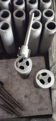 China 99% koolstof met een hoge dichtheid Ronde vierkant zeshoekige versnelling Grafietvorm voor DC-1.89 Messing Giet Te koop