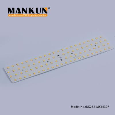 中国 レンズが付いている84leds 3030 40W 50W 60WのフラッドライトLEDモジュール 販売のため