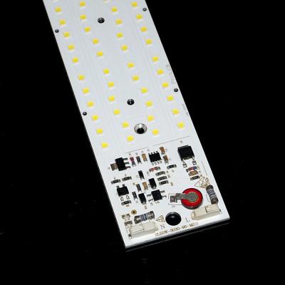 Cina la base operazionale di dispersione bianca fresca di 50W AC220V ha condotto il bordo della lampada dell'iluminazione pubblica del modulo LED in vendita
