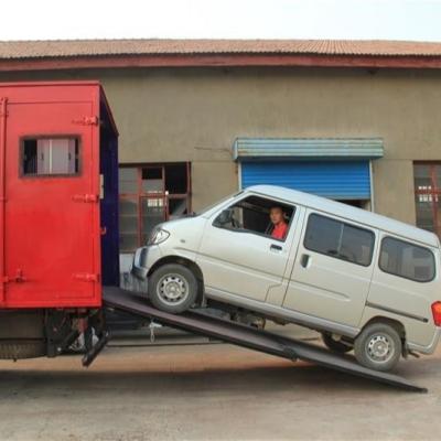 Cina Ascensore della porta posteriore del ponte levatoio 0.75T del rimorchio di trattore del bestiame per il camioncino in vendita