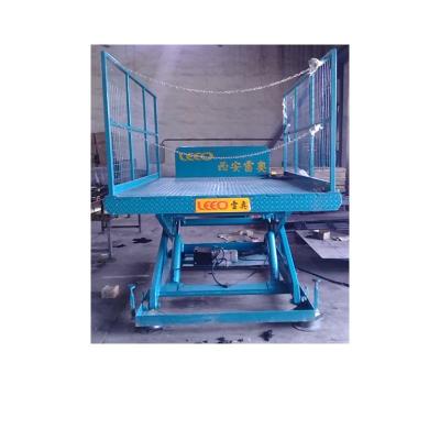 Cina Il magazzino idraulico 200*220 solleva 1 Ton Industrial Hydraulic Lift Platform in vendita