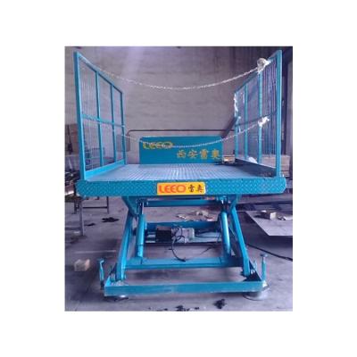 Cina piattaforma di caricamento idraulica 1 Ton Hydraulic Scissor Lift Platform di 1000mm in vendita