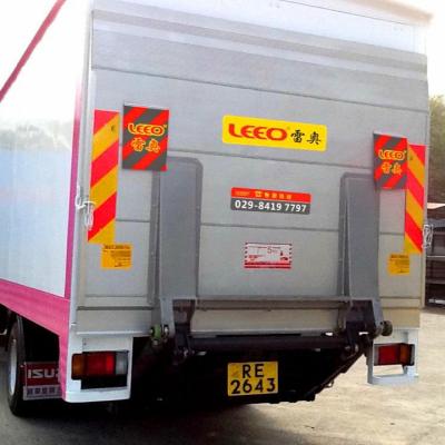 中国 輸送のトレーラー トラックのLiftgate 2.2mのテールゲートの揚げべらのトラック ヴァン 販売のため