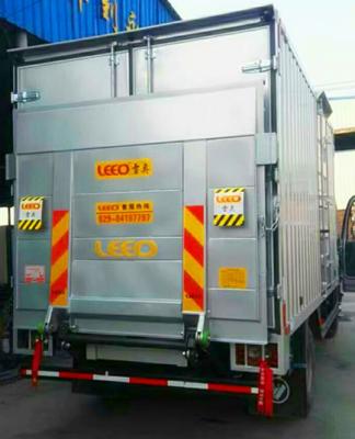 Cina Piattaforma idraulica di alluminio dello scorrevole di arresto del sollevatore della porta posteriore per capacità di carico dei camion 2500kg in vendita