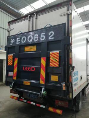Cina Double Cantilever Steel Black, White Platform Tailgate Lift with 1000Kg Loading Capacity and DC24V 3KW in vendita