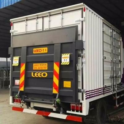 Cina Ascensore della porta posteriore dell'automobile del piatto del veicolo di trasporto del metallo con capacità di carico della marcatura 1000kg in vendita