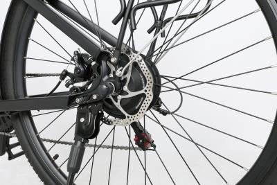 Cina Bicicletta stradale elettrica a freno a disco 250W E Bike con batteria nascosta CE EN15194 Omologata in vendita