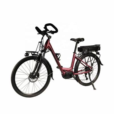 Cina 48V 20,4Ah Mid Drive Electric Bike 700C Bicicleta a freno a disco idraulico con batteria al litio in vendita