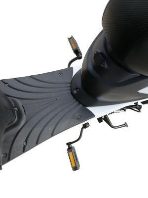 Cina Italy Best Seller 48V 500W Electric Scooter Pedal Assist 60km Range per Charge 18 Inch Tire 48V 20ah Bluetooth Sensor Disk in vendita
