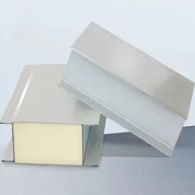 中国 Huuao 防水性、迅速施工のフォームPUサンドイッチ断熱ボード（コンテナの外壁および倉庫用途向け） 販売のため