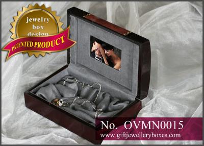 China Wood necklace box,video Necklace box factory