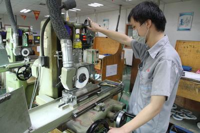 China Dongguan KENOS SEIBU wire EDM consumables/Seibu black S314 wire roller for sale