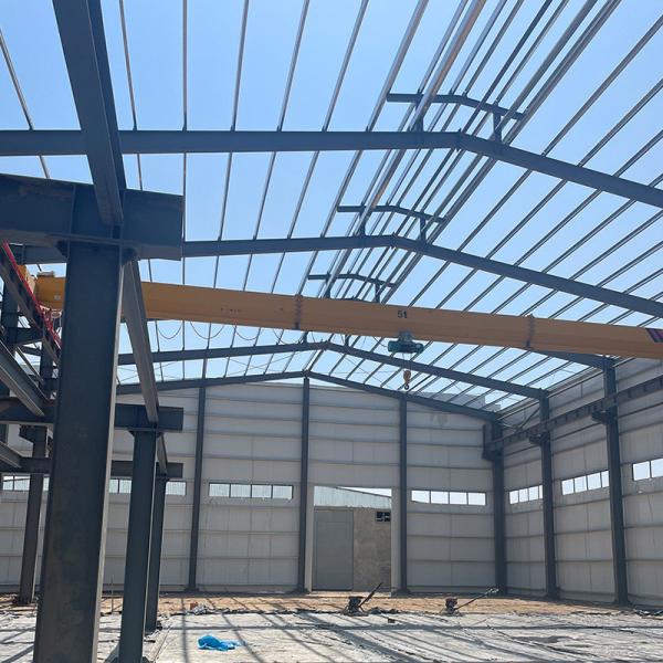Quality Industrial Steel Structure Barn Easy Operation Modern Steel Frame Structure Building for sale