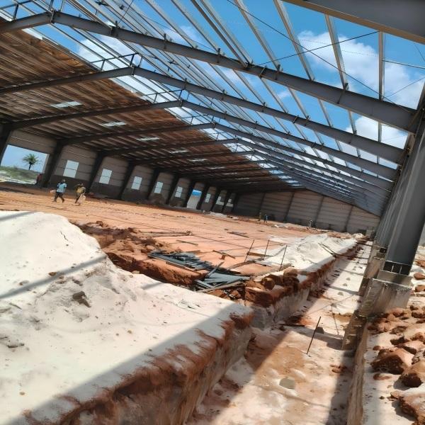 Quality Industrial Long-Span Steel Buildings Custom Pre-Engineered Structural Frames for Large-Scale Construction for sale