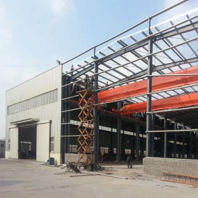 China with crane Smooth Finish Galvanized Steel Structure Metal Panel Wall Roof Engineer Helps To Instruct Installation Structural Solution for sale