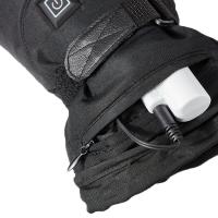 China Windproof Rechargeable Heated Gloves Polyester 2200mAh for sale