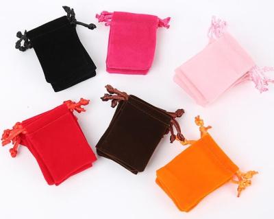 China Jewelry rings necklaces bracelet earrings Bunch of pocket drawstring bag Pouch Plain Gift Flannelette Velvet Bag for sale