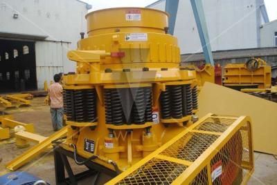 中国 160kw 4 1/4 フィートは機械を押しつぶす Symons の円錐形の粉砕機 610rpm/石に投石します 販売のため