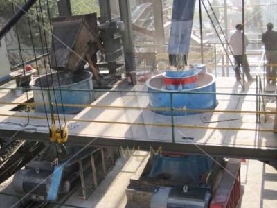 Cina Frantoio idraulico estraente 90kw del cono con il singolo cilindro per schiacciare il minerale di rame del minerale di ferro in vendita