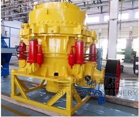 中国 高性能の顎粉砕機機械 PYG はシリンダー立方構造が付いている油圧円錐形の粉砕機を選抜します 販売のため