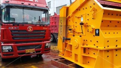 Cina Le industrie concrete lapidano il t/h -160 della capacità 100 del frantumatore a urto in vendita