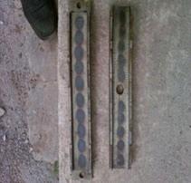 Cina Estragga i cuscinetti di pietra del cavicchio del frantoio a mascella, OEM dei pezzi di ricambio del frantoio del cono di Symon/frantoio a mascella in vendita